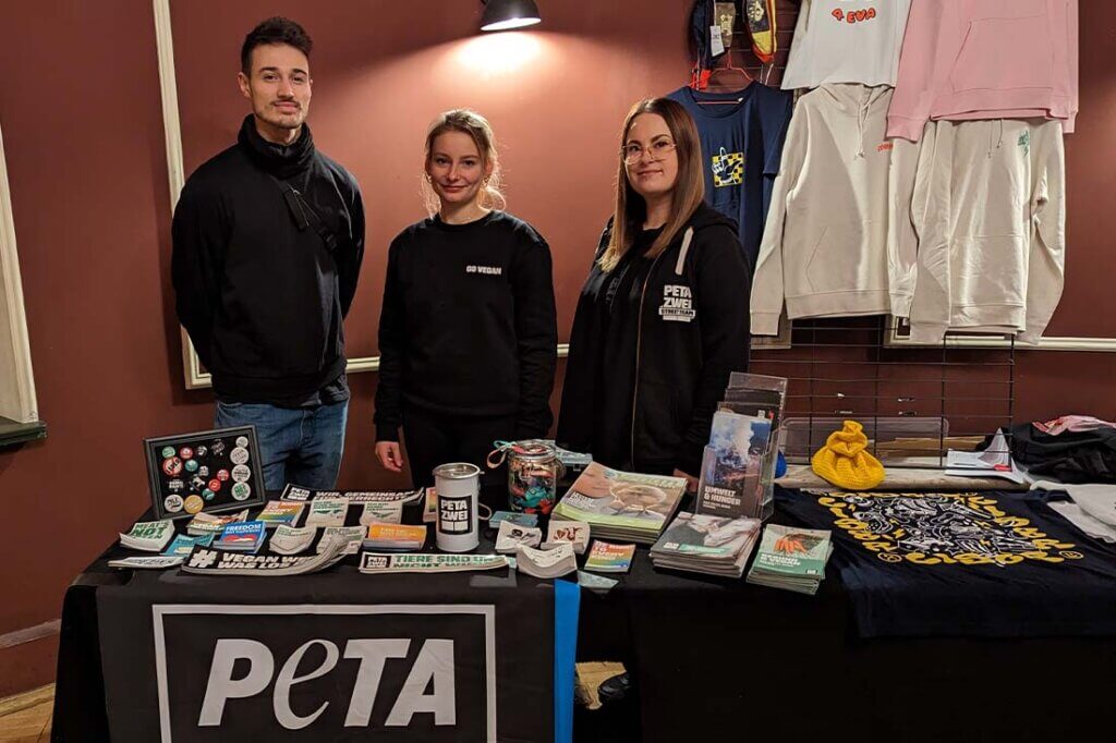 Trefft die PETA Streetteams bei Lordi-Konzerten
